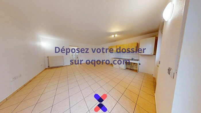 Appartement à louer - Colline des Pères-Tardy, Saint-Étienne - 3 pièces - 2 chambres
