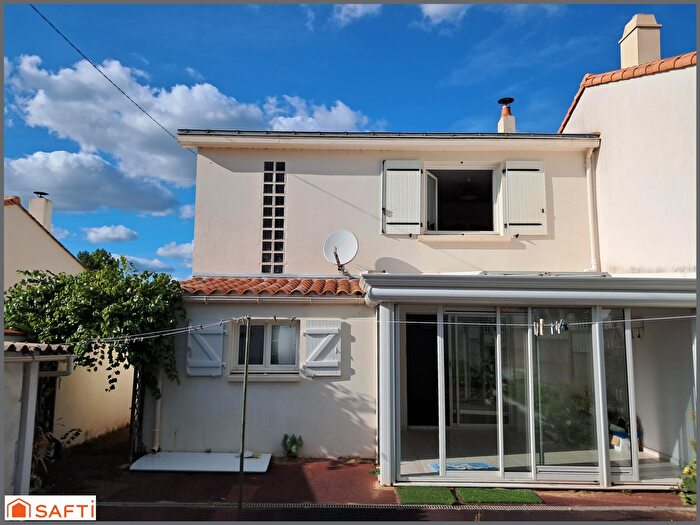 Maison à vendre - La Tranche-sur-Mer - 6 pièces - 4 chambres