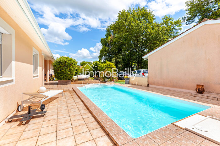 Maison à vendre - Léognan - 8 pièces - 6 chambres