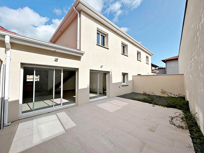 Maison à vendre - Roanne, Gare - 4 pièces - 3 chambres