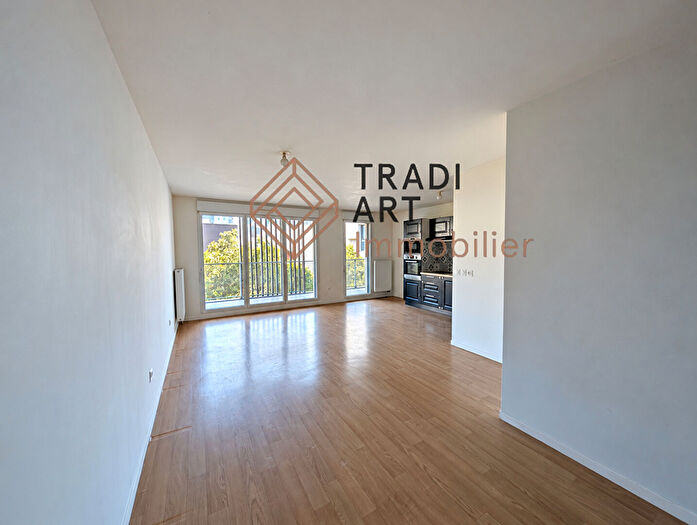 Vitry-sur-Seine, Les Ardoines : Appartement 3 pièces à vendre