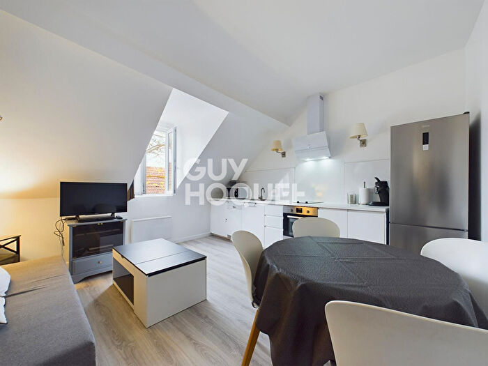 Appartement à vendre - Rueil-Malmaison, Coeur de Ville - 2 pièces - 1 chambre