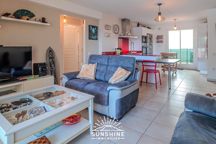 Appartement à vendre - Saint-Denis, Bois de Nèfles, Sainte-Clotilde - 4 pièces - 3 chambres