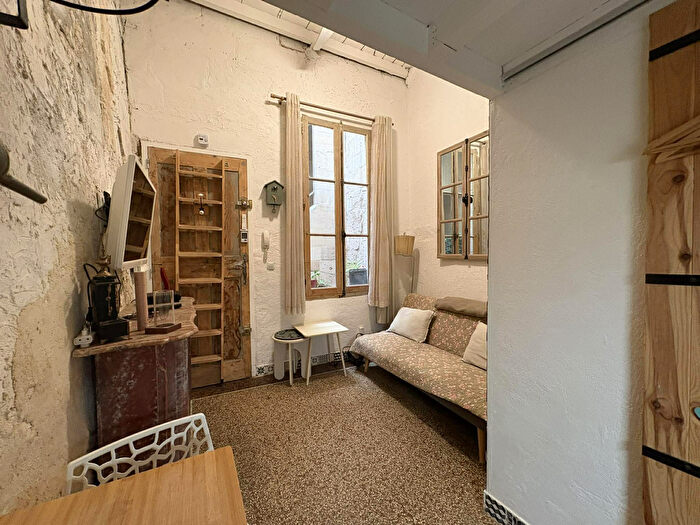 Arles, Centre-ville - Appartement 1 pièce à louer