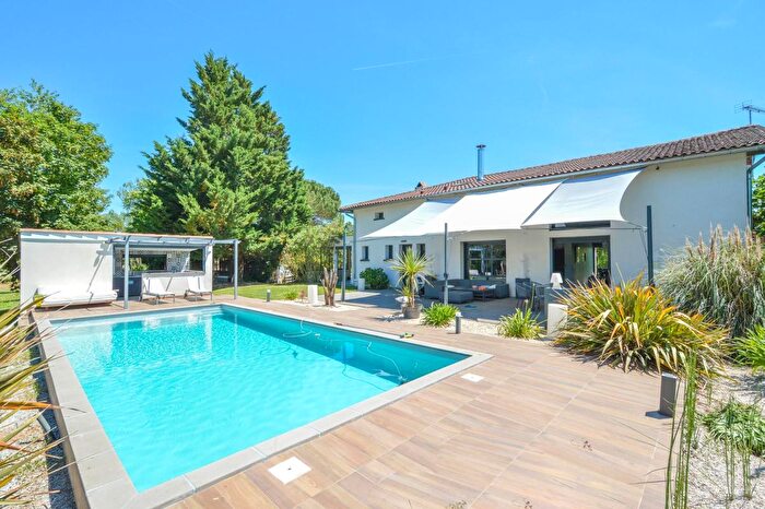 Maison 6 pièces à vendre - Le Castéra