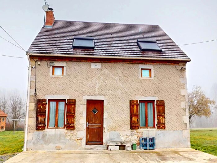 Maison à vendre - Vendat - 5 pièces - 3 chambres