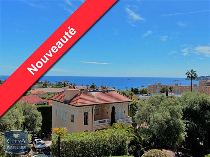 Appartement à vendre - Beaulieu-sur-Mer - 3 pièces - 2 chambres