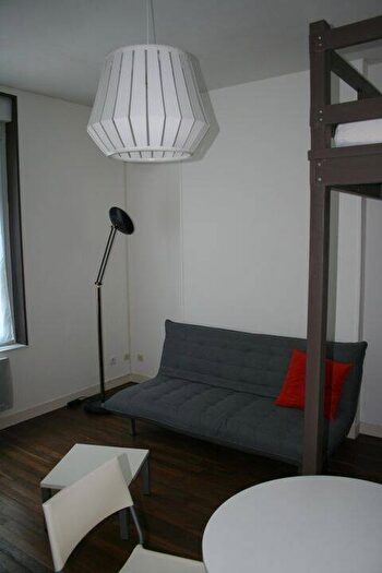 Barbâtre-Saint Remy-Verrerie, Reims : Appartement 1 pièce à louer