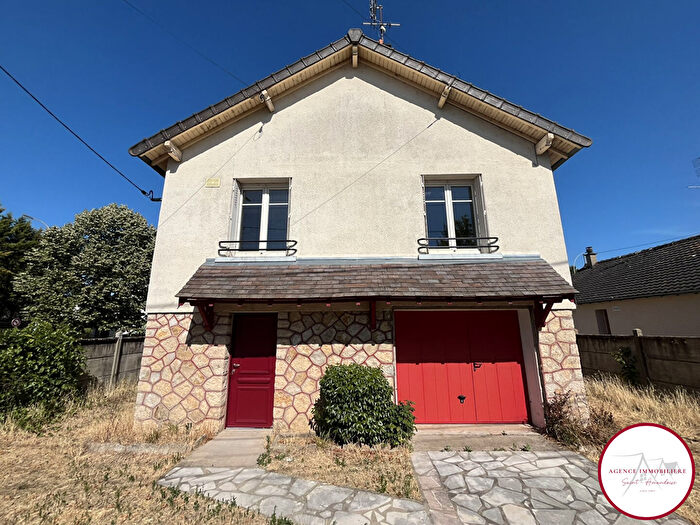Maison 3 pièces à vendre à Saint-Amand-Montrond