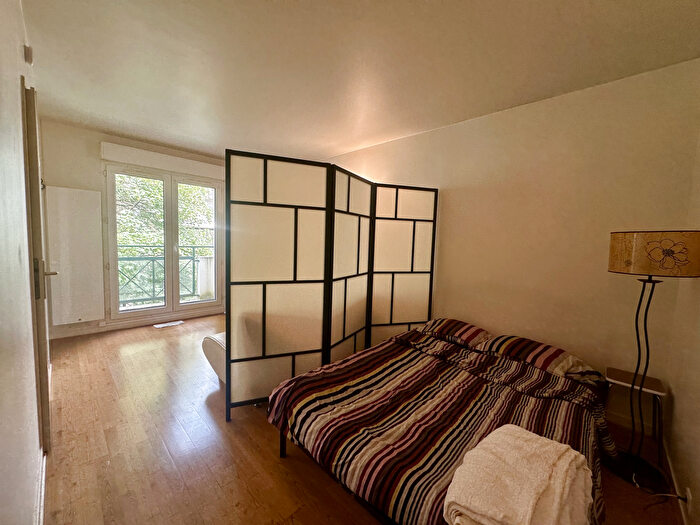 Appartement 1 pièce à louer - Courbevoie, Marceau République