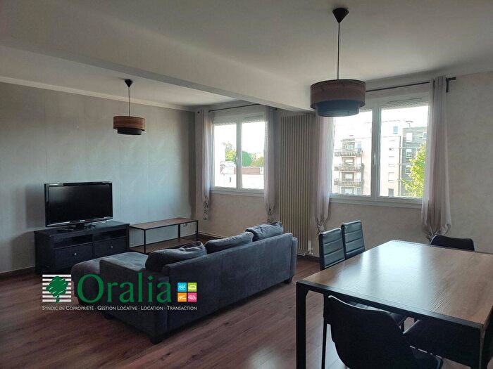Castelnau, Dijon : Appartement 3 pièces à louer