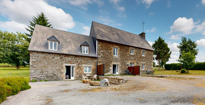 Maison 11 pièces à Cuves, à vendre