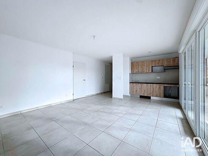 Appartement à vendre - Villeneuve-Tolosane - 3 pièces - 2 chambres