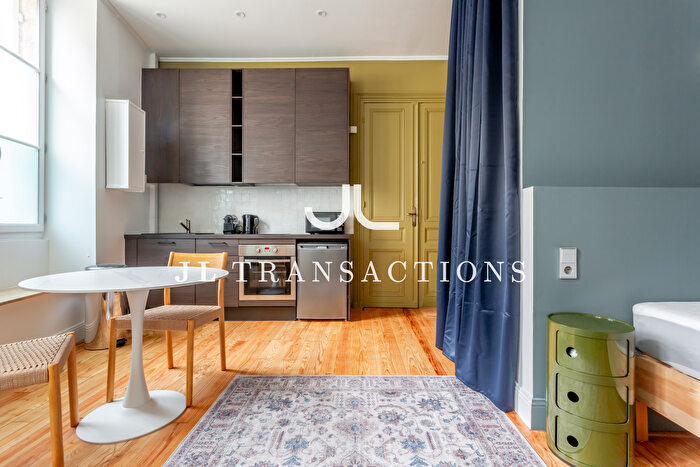 Appartement à louer - Bordeaux, Sainte-Clotilde - 1 pièce