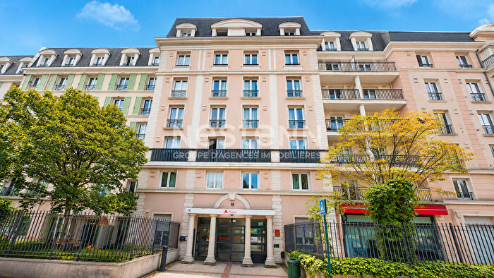 Appartement 1 pièce à Saint-Maurice, Val Dosne, à vendre