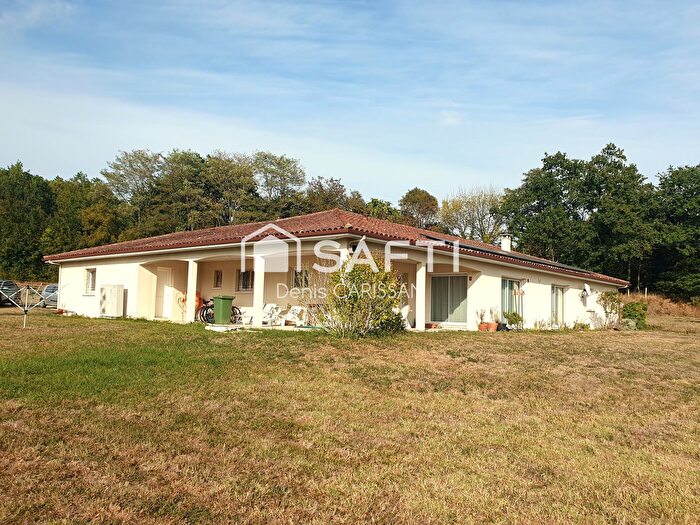 Maison 7 pièces à vendre - Église-Neuve-d'Issac