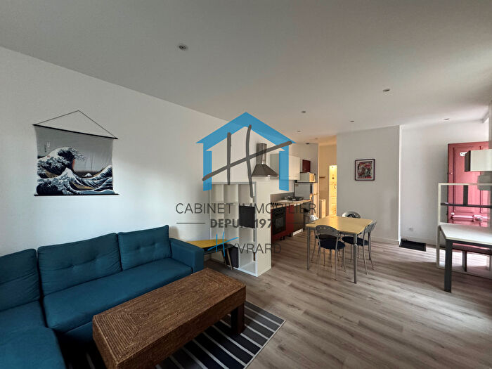 Appartement à louer - Saint-Chamond, Centre-ville, Saint-Ennemond, Chavanne - 2 pièces - 1 chambre