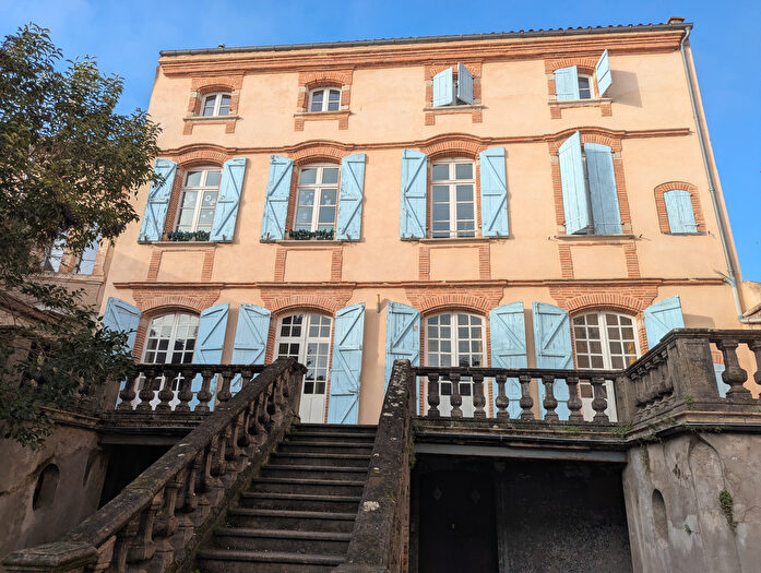 Appartement 4 pièces à vendre à Gaillac, Centre-ville, Hom