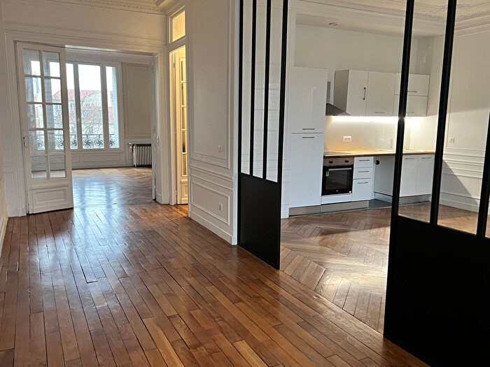 Appartement à vendre - Paris e , Jean Moulin, Porte dOrléans - 5 pièces - 4 chambres