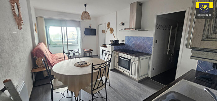 Appartement à vendre - Saint-Gilles-Croix-de-Vie - 2 pièces - 1 chambre