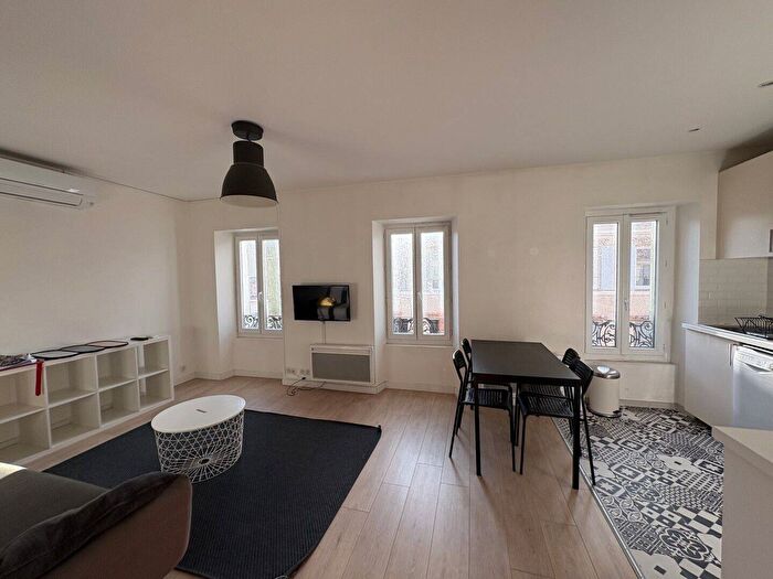 Appartement 2 pièces à Saint Lambert, Marseille 7ème arrondissement, à louer