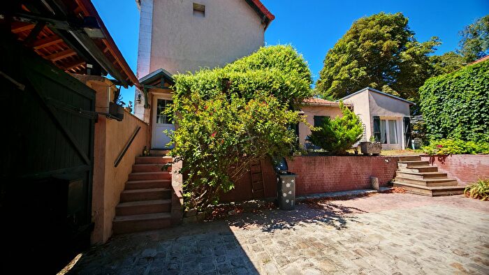 Bonneuil-en-France : Maison 6 pièces à vendre