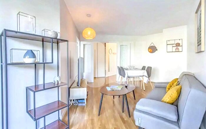 Appartement à vendre - Saint-Mandé, Joffre - 3 pièces - 2 chambres