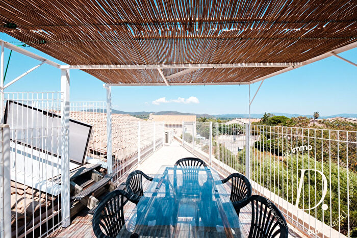 Hyères, Ayguade, Salins - Appartement 6 pièces à vendre