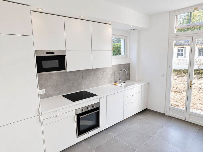 Ouest, Lamorlaye : Appartement 2 pièces à louer