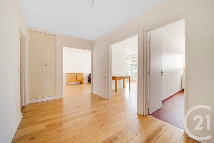 Paris 19ème, Buttes Chaumont, Laumière, Manin - Appartement 4 pièces à vendre