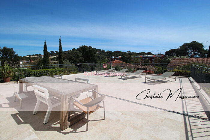 Maison 5 pièces à Cavalaire-sur-Mer, Pierrugues, Mannes, Canissons, à vendre