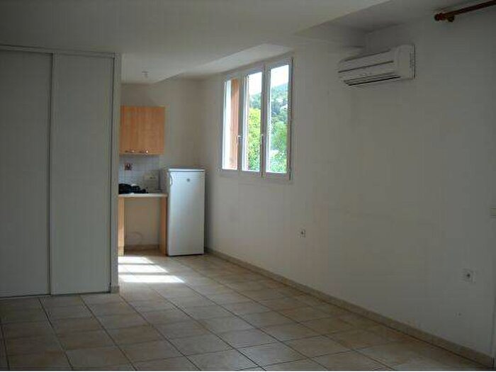 Lamalou-les-Bains : Appartement 3 pièces à louer