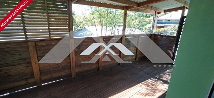 Appartement à louer - Saint-Joseph, Centre-ville, Jean Petit les Bas - 3 pièces - 2 chambres