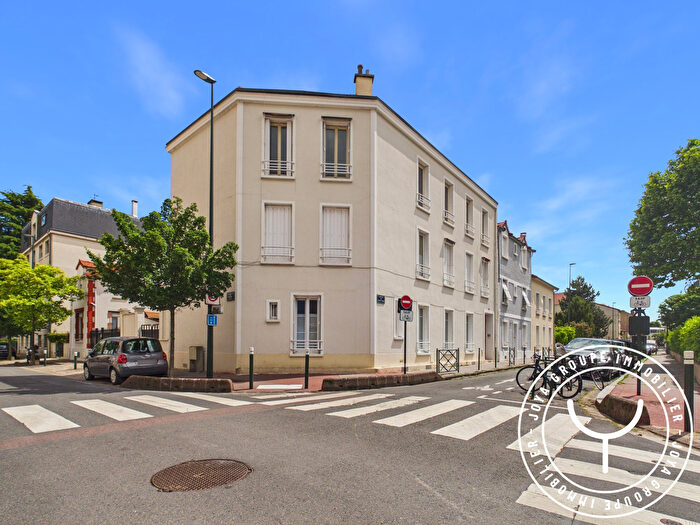 Appartement 2 pièces à vendre - La Garenne-Colombes, Centre Nord, Gare, Mairie