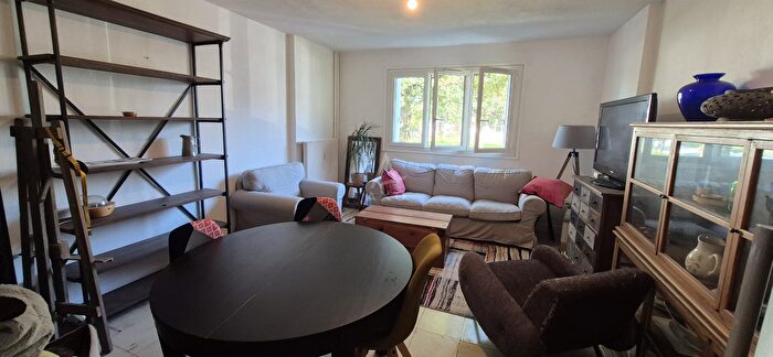 Appartement à vendre - Lanvéoc - 4 pièces - 2 chambres