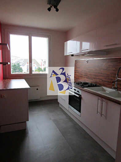 Appartement à louer - Angoulême, LHoumeau - 2 pièces - 1 chambre