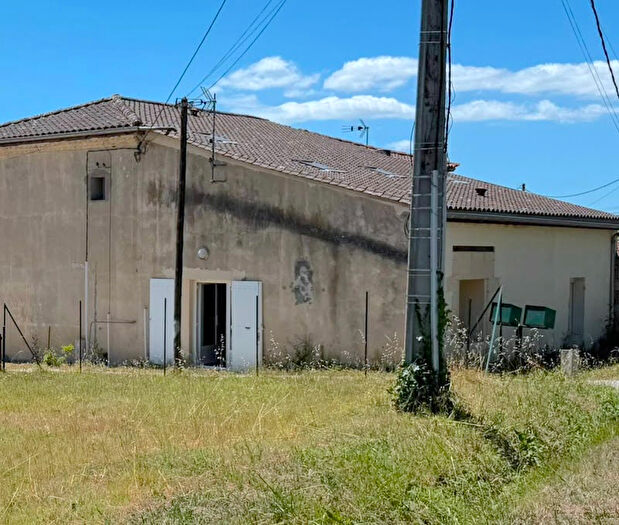 Maison 4 pièces à louer à Berson