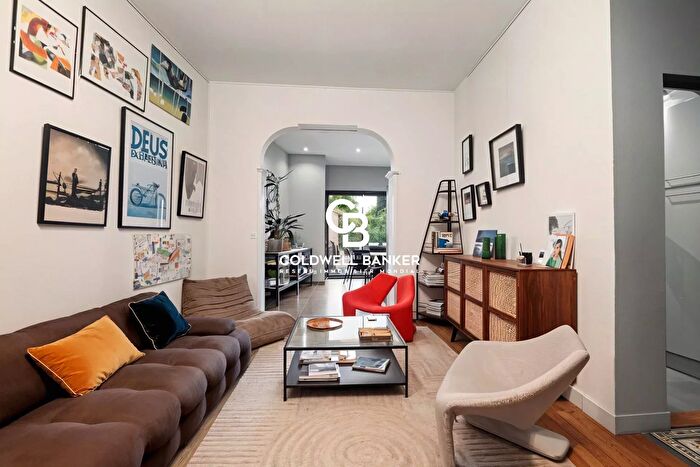 Maison à vendre - Le Bouscat, Centre-ville, Robert Schuman - 5 pièces - 3 chambres