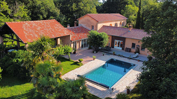 Maison 10 pièces à vendre à Terssac