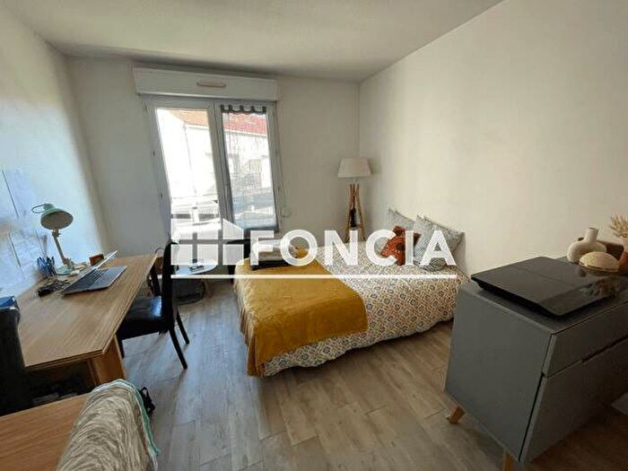 Appartement à louer - Robretières, La Roche-sur-Yon - 1 pièce