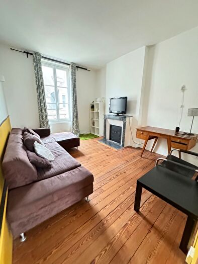 Orléans, Bannier, République : Appartement 2 pièces à louer