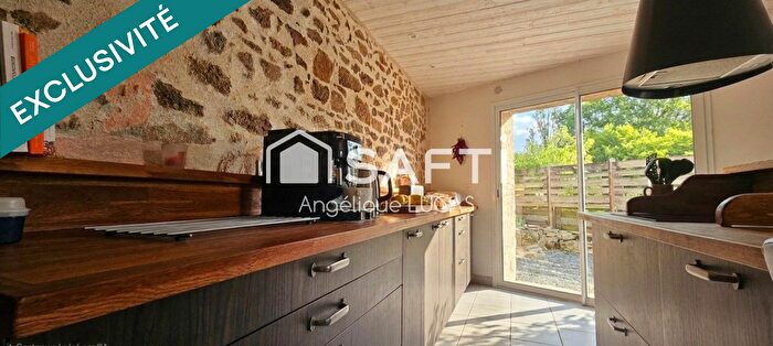 Maison 5 pièces à La Chaize-le-Vicomte, à vendre