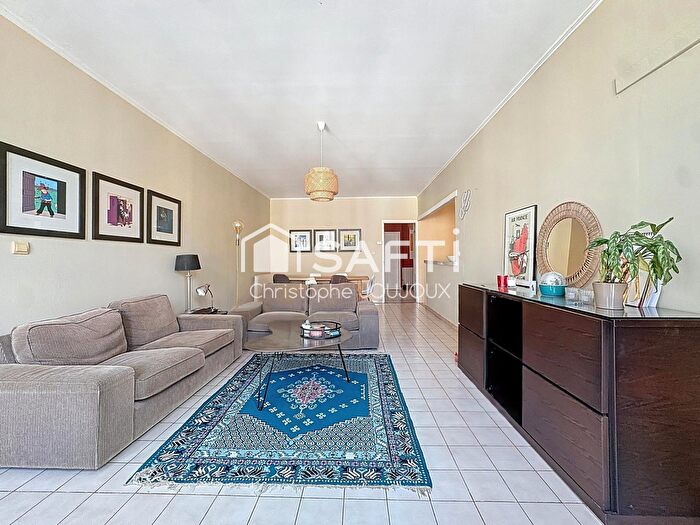 Appartement à vendre - Nîmes, Ecusson, Arènes - 4 pièces - 3 chambres