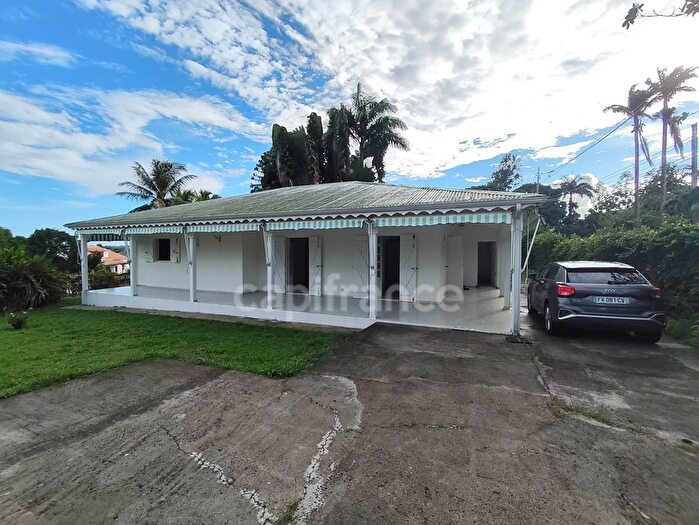 Maison à vendre - Sainte-Rose - 5 pièces - 3 chambres