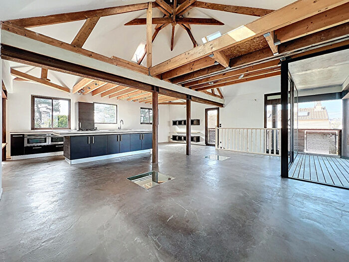 Maison à vendre - Chartres, Coteau dAboville - 7 pièces - 3 chambres