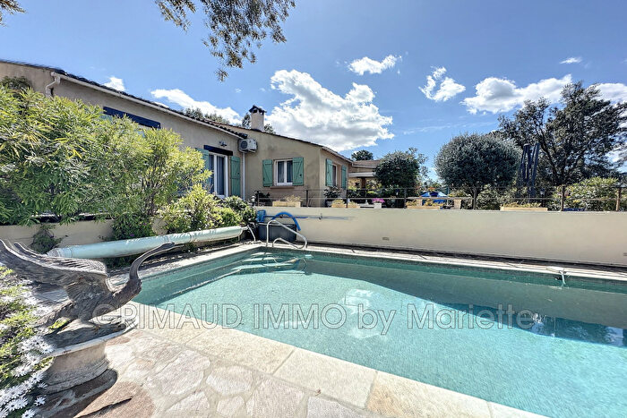 Maison à vendre - La Garde-Freinet - 5 pièces - 4 chambres