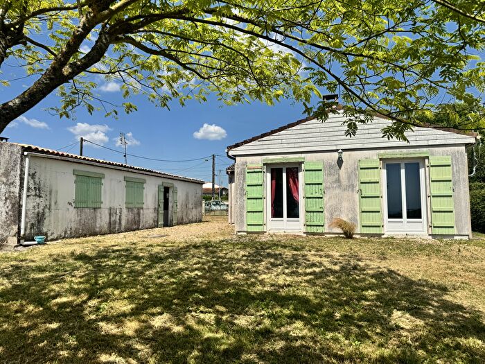 Maison 4 pièces à Arces, à vendre