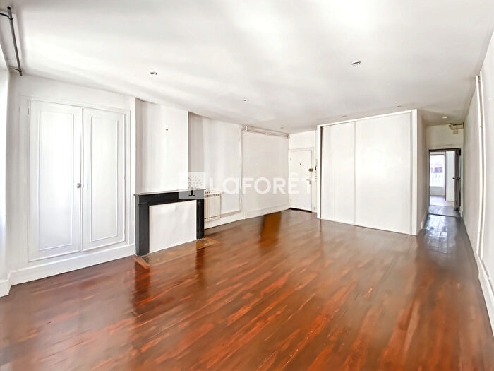 Appartement à louer - Valence, Centre-ville - 2 pièces - 1 chambre