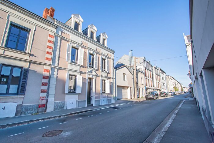 Maison à vendre - Angers, Centre-ville, La Fayette - 8 pièces - 6 chambres