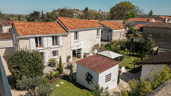 Maison à vendre - Angoulême, Sillac, La Grande Garenne - 5 pièces - 3 chambres